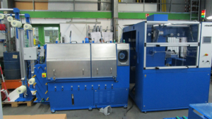 Automatic bobbin changer - Schmidt Maschinenbau GmbH